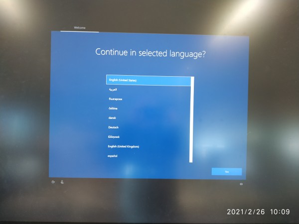 Upgrade the Surface Hub 2s from Windows 10 Team OS version RS2 (build ...